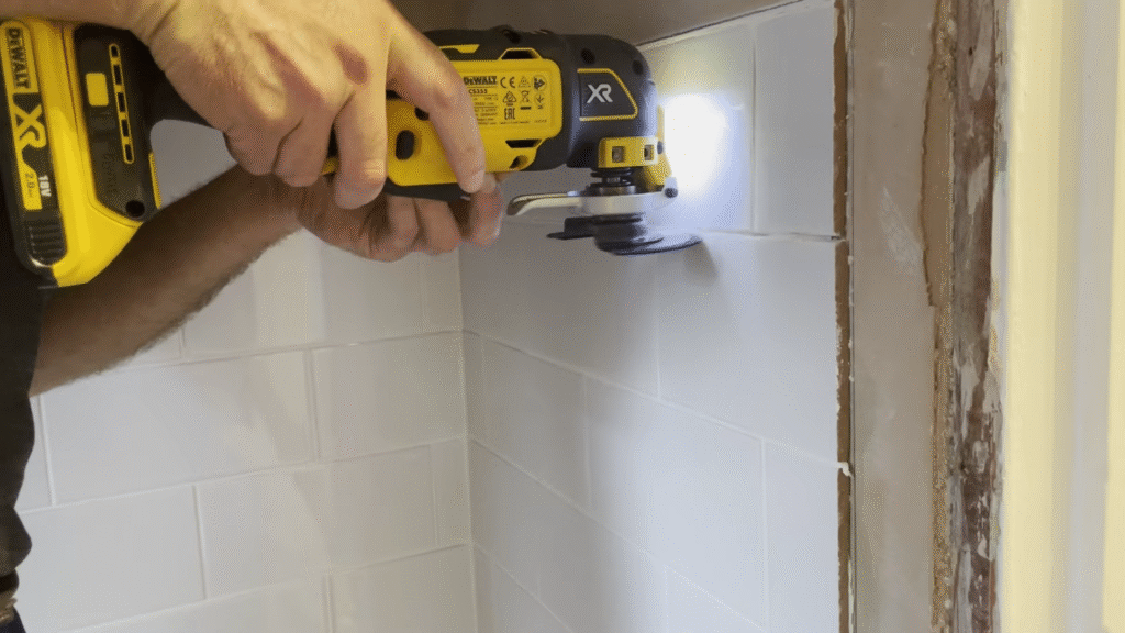 How to Remove Bathroom Tiles? – ComfyCrafty.com
